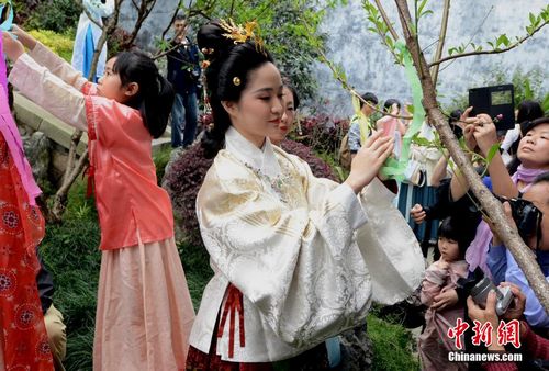 今日芒种旧时举行仪式为花神饯行 庙会有酬神表演 民俗 文化 凤凰资讯